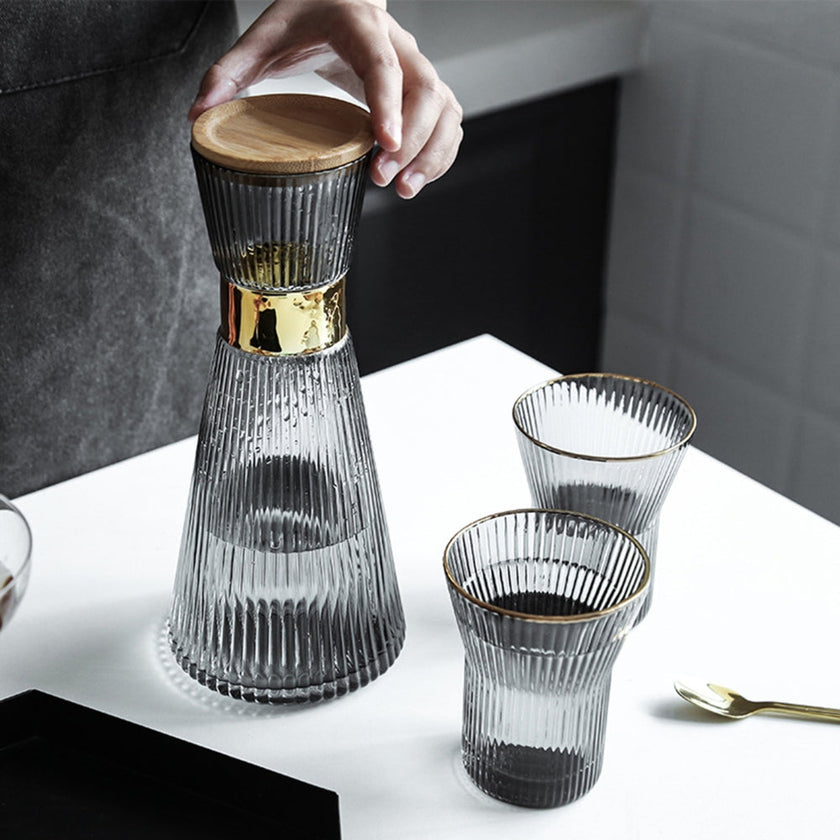 Carafe Design avec Couvercle – Verasco